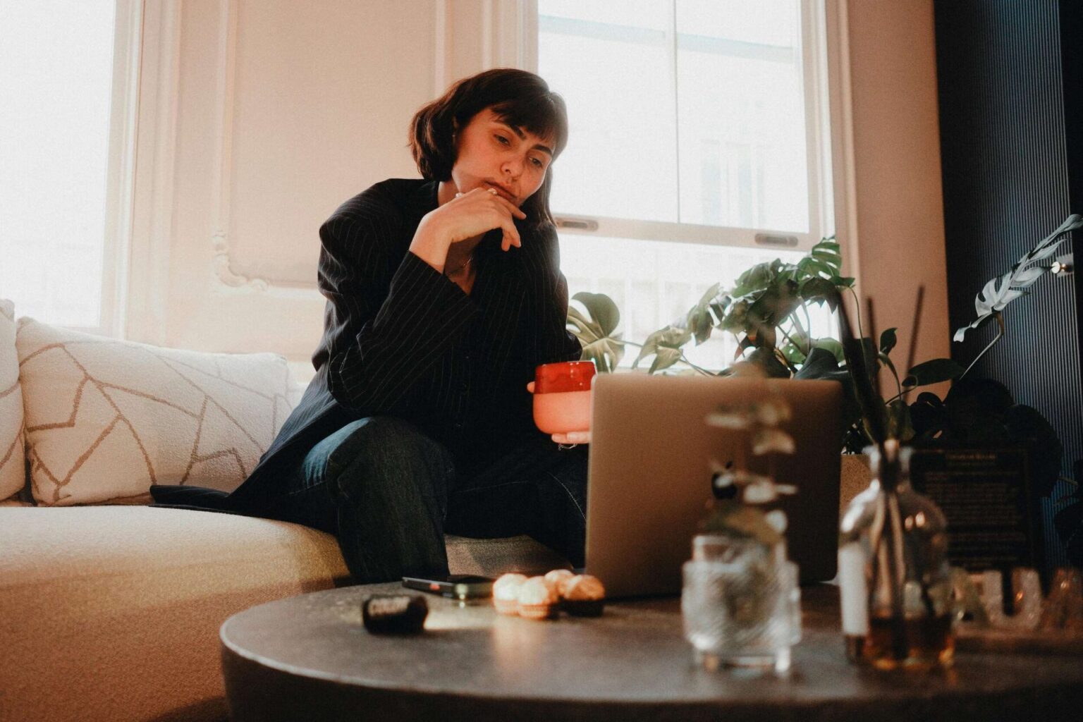 How to Stop Worrying About Past Mistakes and Feel Free Again